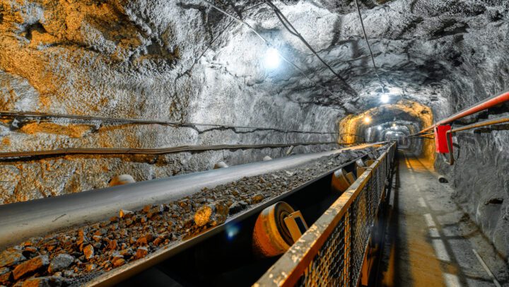 How to Choose the Right Drivetrain for Mining Conveyors - Hubner Australia